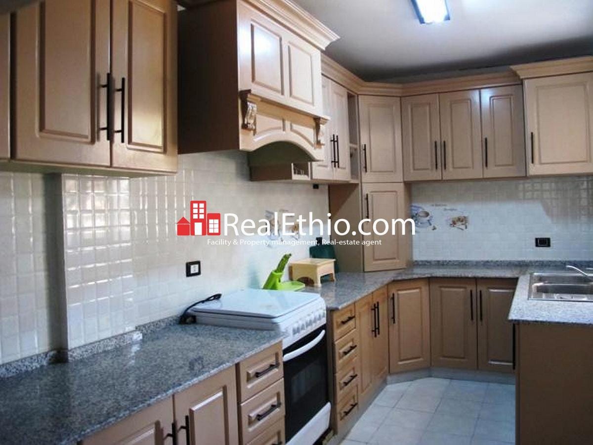 House for rent, Addisu Gebeya, 5 bed rooms, Addis Ababa. - Real Ethio