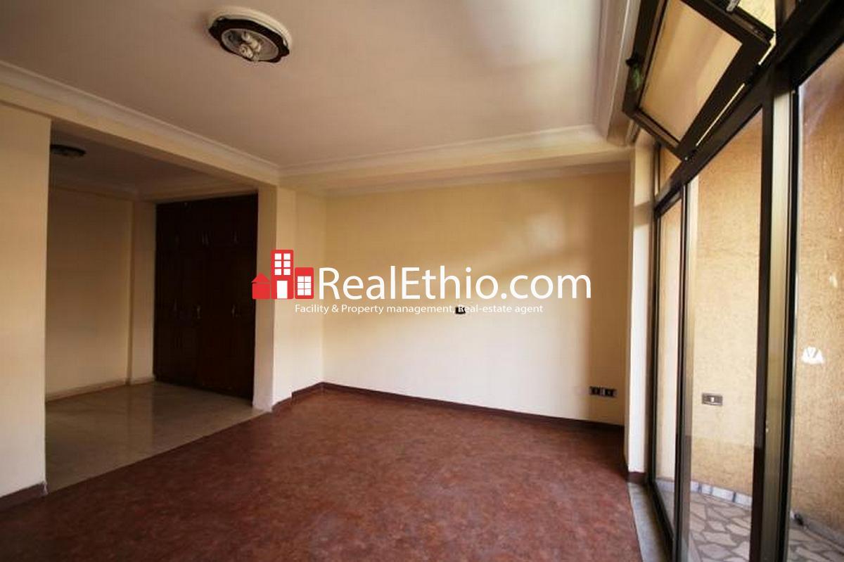 House for rent, CMC Badime compound, 5 bed rooms, Addis Ababa. - Real Ethio