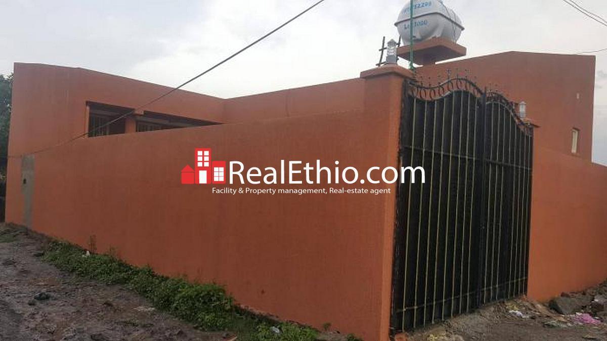 Jemo Michael, 160 meter square House for sale, Addis Ababa.