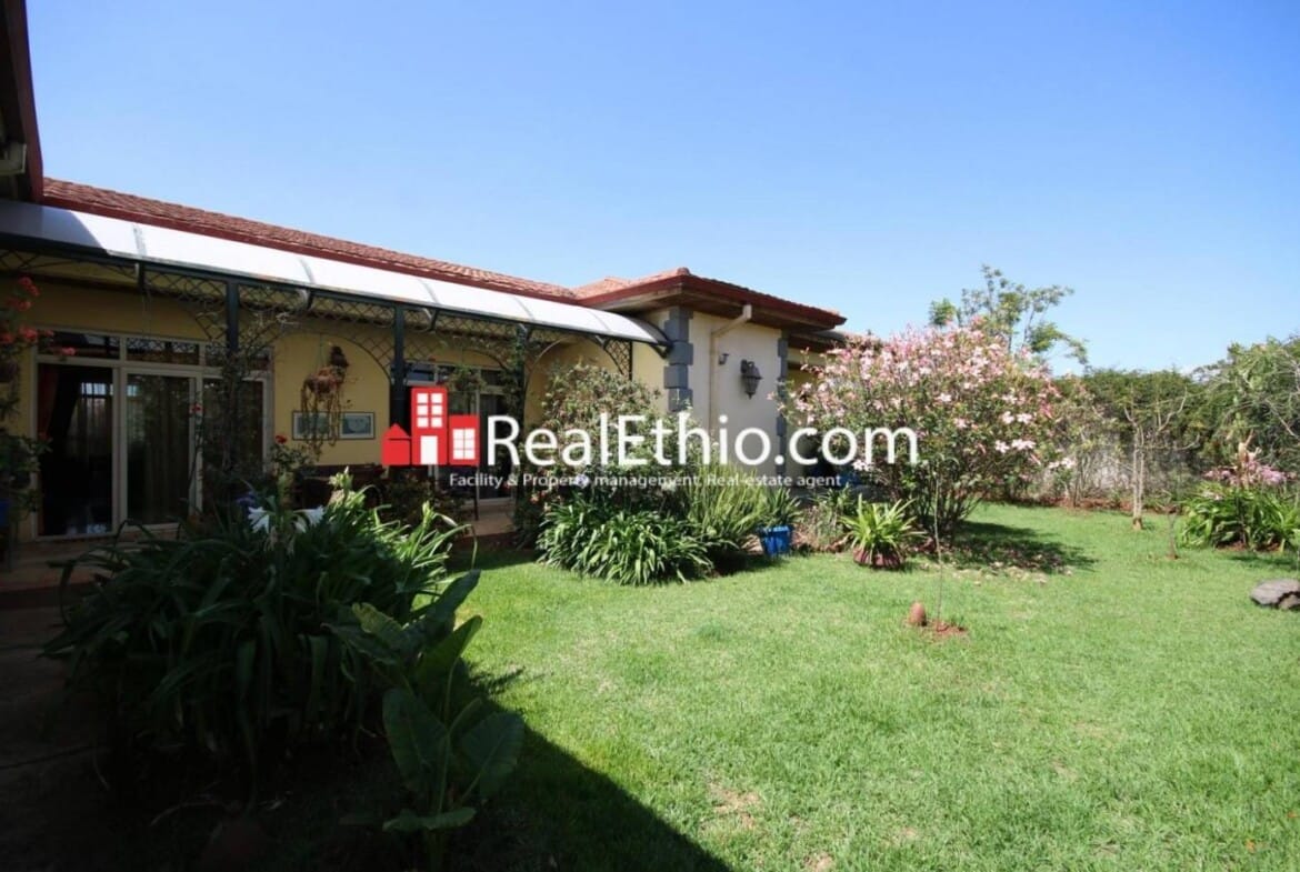 Legetafo CCD, 4 BR villa house for sale, Oromia Ethiopia.