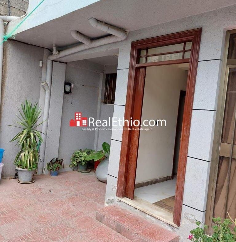 Lebu Haile Garment G3 House in Addis Ababa for Sale