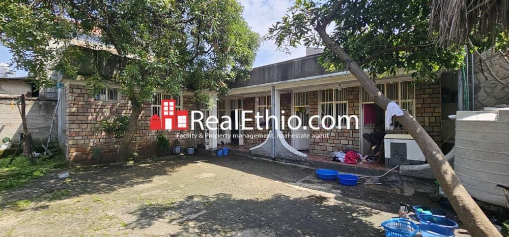Mekanisa Kore Corner House for Sale in Addis Ababa