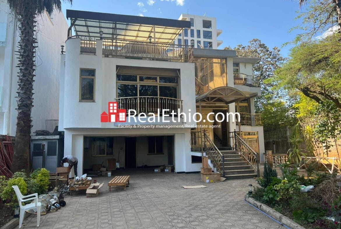 5 Bedrooms House or office in Addis Ababa for Rent